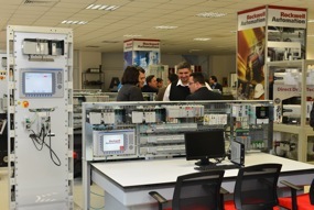 POWER&MOTION CONTROL LAB